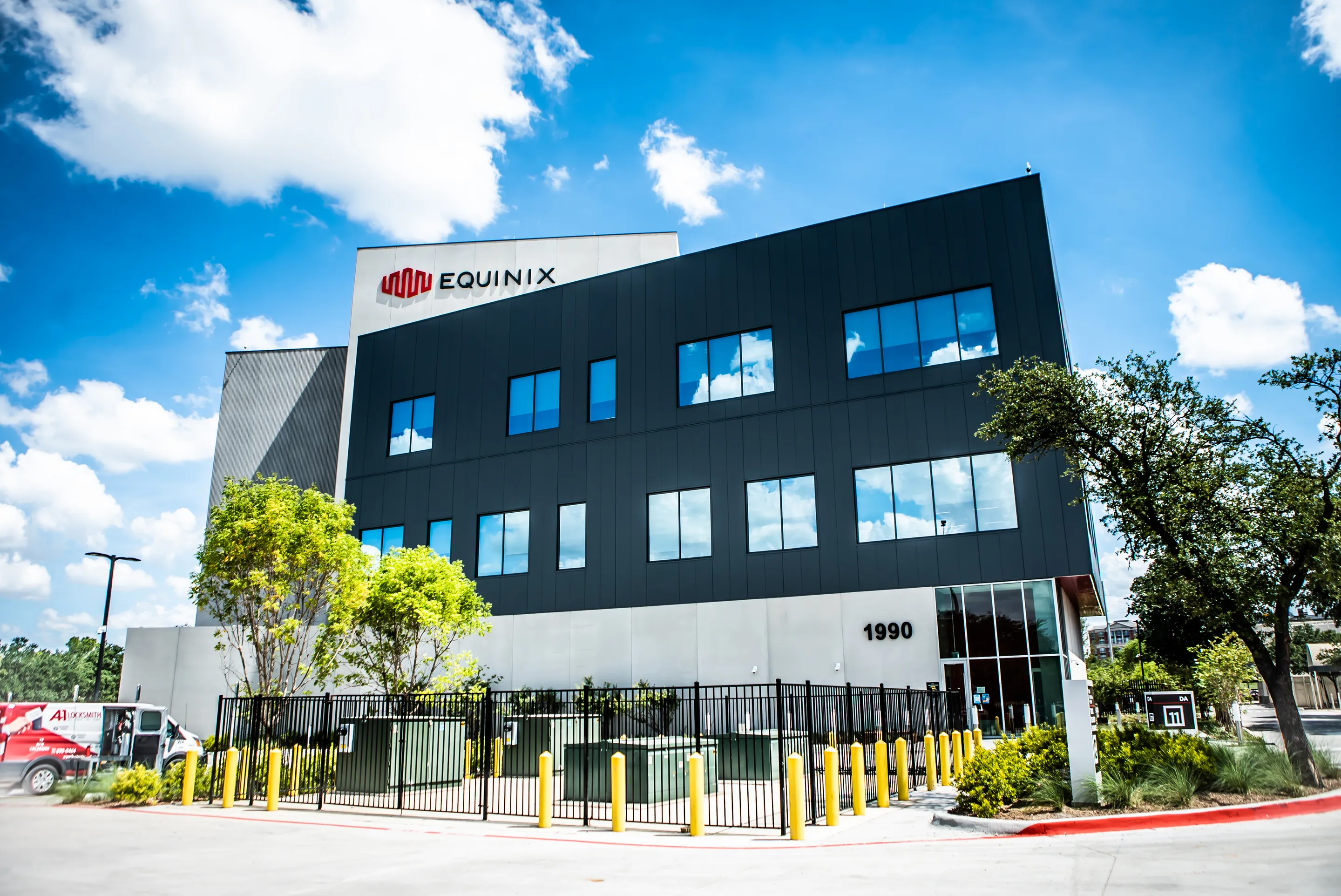 Equinix Plans $835 Million Data Center Near Dallas Love Field